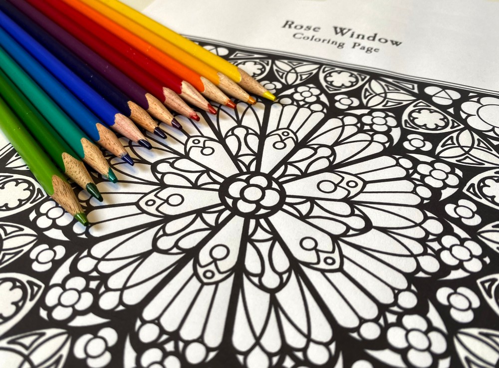 Rose window coloring page – Rózsaablak kiszínező – design.edu.art